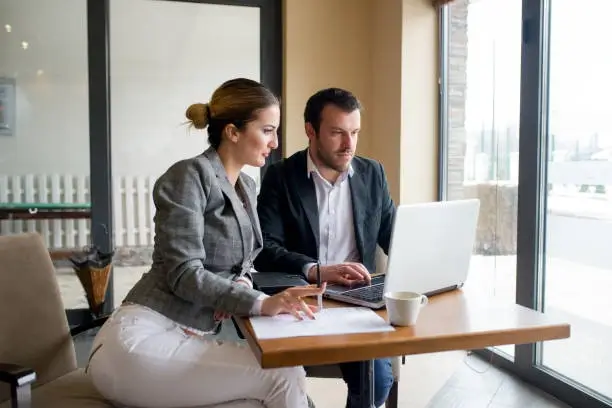 Pengertian dan Tugas Sekretaris di Perusahaan